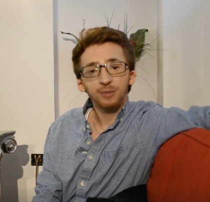 Jeremy Gabriel qui interview le petit Jeremy... - La Clique du Plateau