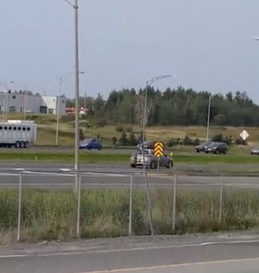 C'est ça le trafic à Québec?!?!??! - La Clique du Plateau