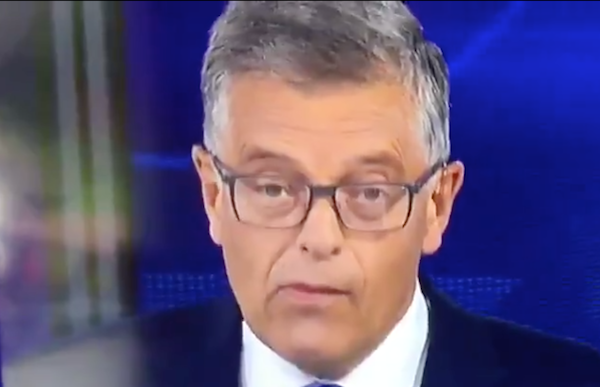 La face à Laroque lorsqu'elle lui demande de chanter avec! - La Clique ...