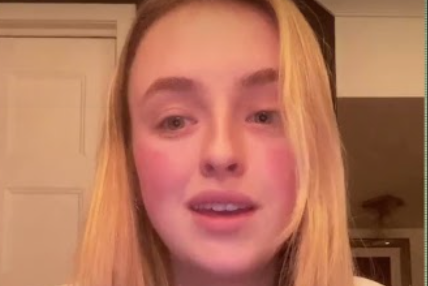 L'influenceuse qui ramasse l'auteur de Like Moi parce qu'il ridiculise ...