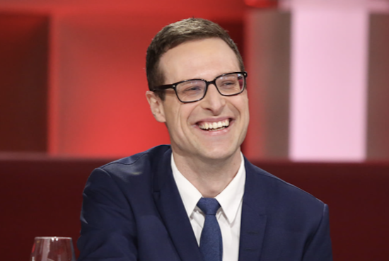 Louis T. est devenu un influenceur! - La Clique du Plateau