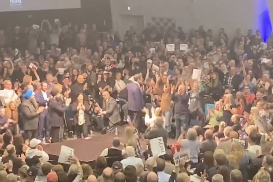 Defund the CBC, Defund the CBC, Defund the CBC!!! - La Clique du Plateau