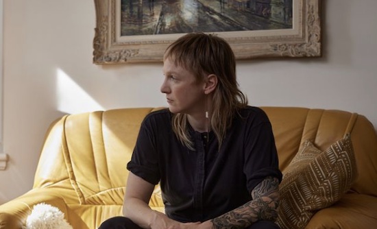 Qui est le journaliste qui a intimidé Catherine Dorion comme ça? - La ...