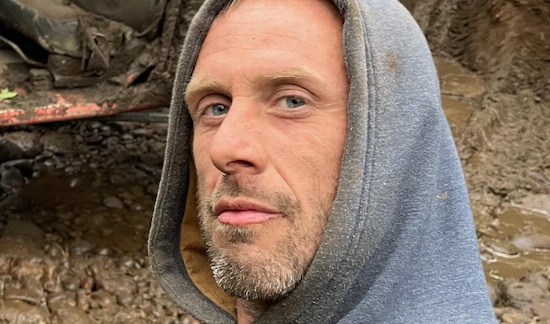 Vidéo bombe: Arrestation d'un pirate qui se décrit comme... redneck ...