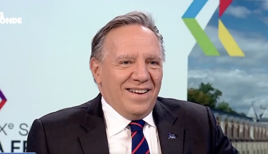 Lorsqu'on parle d'un pays à Legault sur un plateau français! - La ...