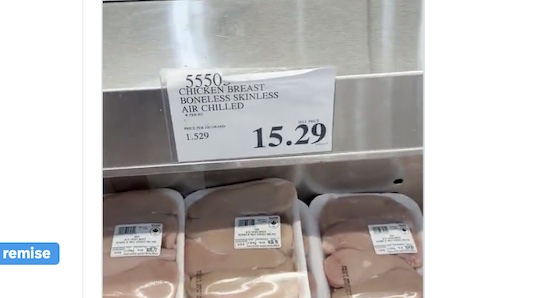 Mais le poulet aux USA est dégueux! - La Clique du Plateau